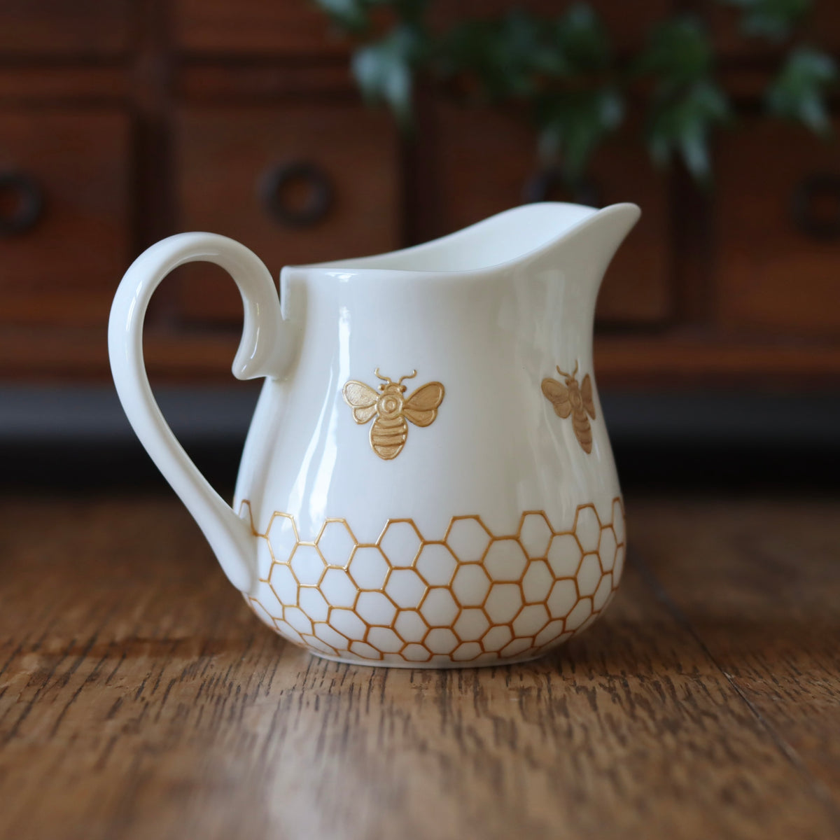 Gold Bees Milk Jug – Toasted Glass